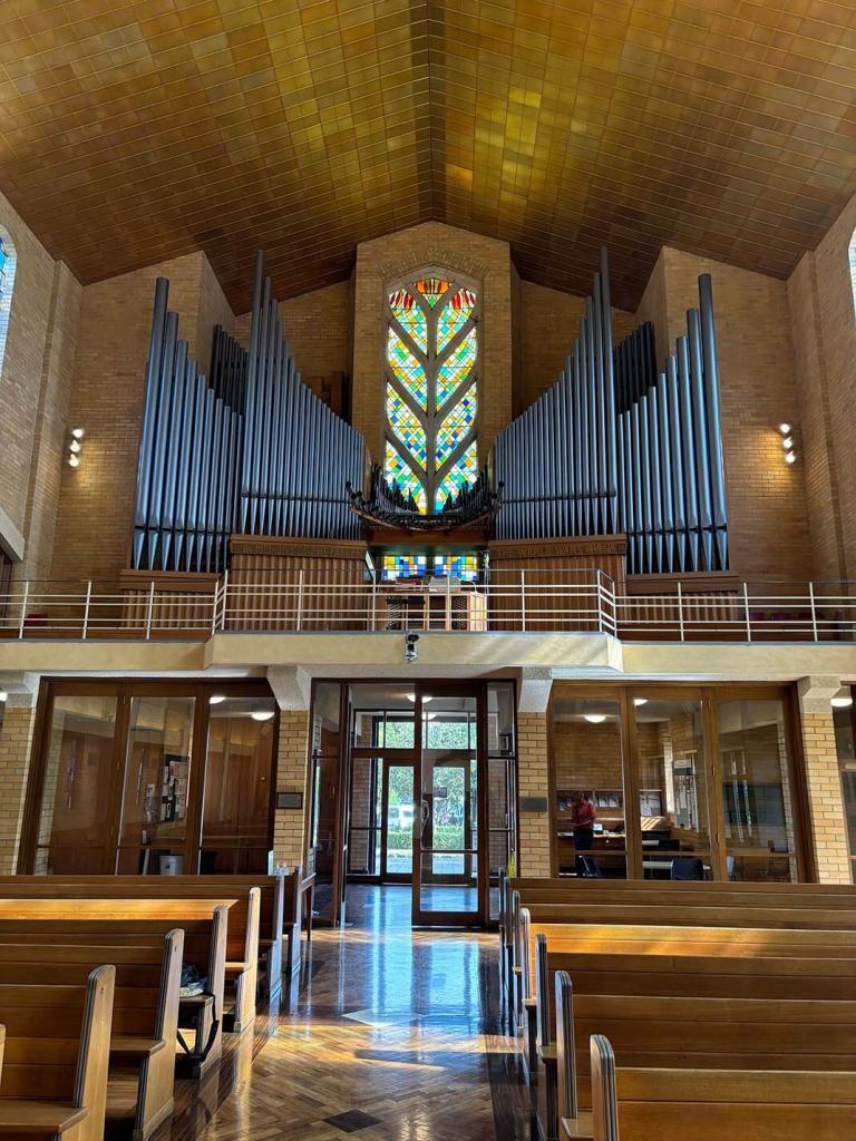Jennifer Chou's Brighton recital showcases the War Memorial Grand Organ ...